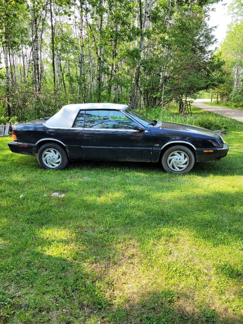 95 LeBaron convertible | Cars & Trucks | Winnipeg | Kijiji