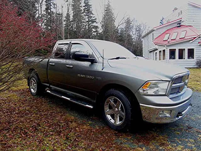 2011 Dodge Ram BigHorn Loaded Truck Quad Cab Milage 136129km | Cars ...