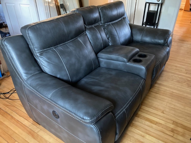 Luxurious reclining Novo two-seat sofa with removable console | Couches ...