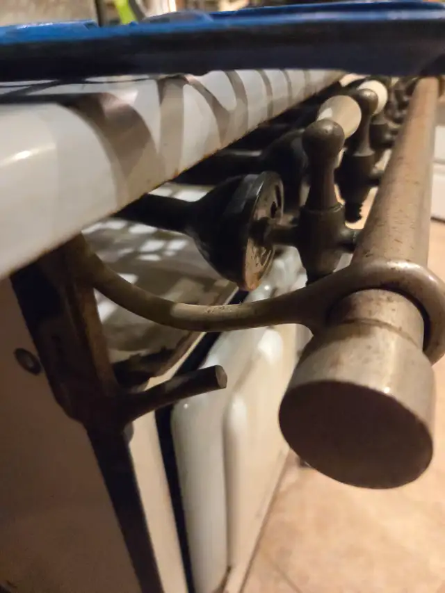 Antique Moffat Enamel and Cast Iron Gas Stove 1920s | Arts ...