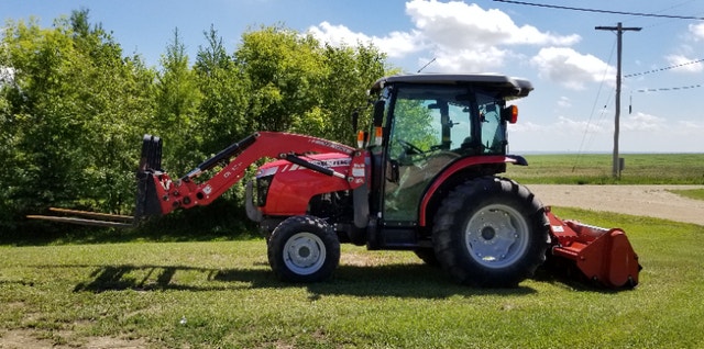 1758 Massey Furguson 60hp with 3-speed hydrostatic transmission ...