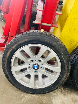 255/50R19 | Pneus et jantes | Ville de Montréal | Kijiji