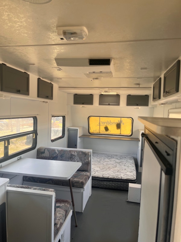 23 Foot Camper | Travel Trailers & Campers | Winnipeg | Kijiji