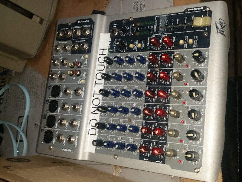 Peavey PV8 8-Channel Compact Pro Audio Mixing Board Mixer With P ...