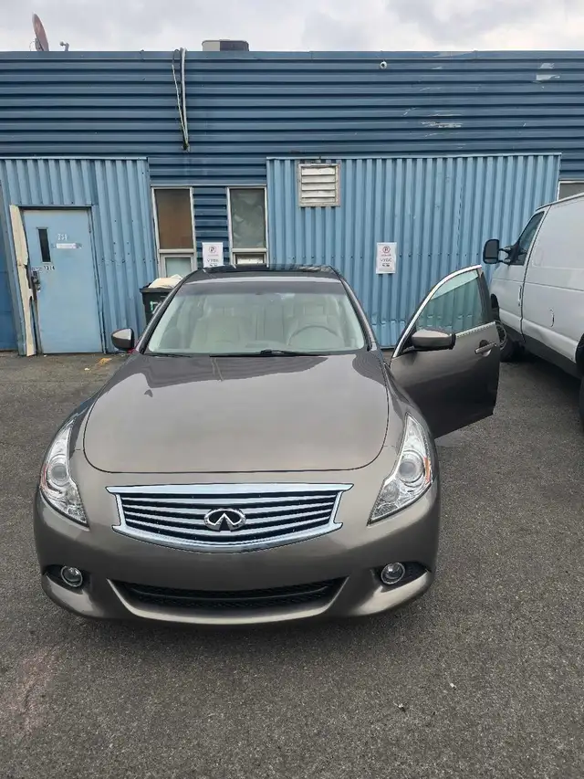Infinite G25x Very low mileage | Classic Cars | City of Montréal | Free ...