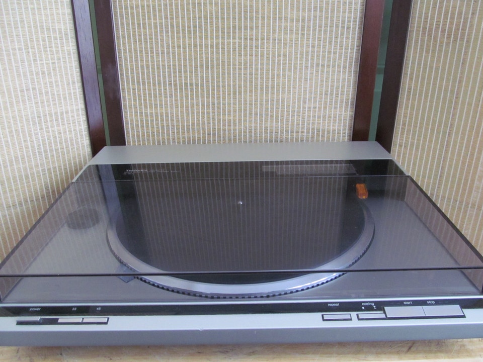 TECHNICS QUARTZ DIRECT DRIVE AUTOMATIC TURNTABLE SYSTEM SL-QL1 | Stereo ...