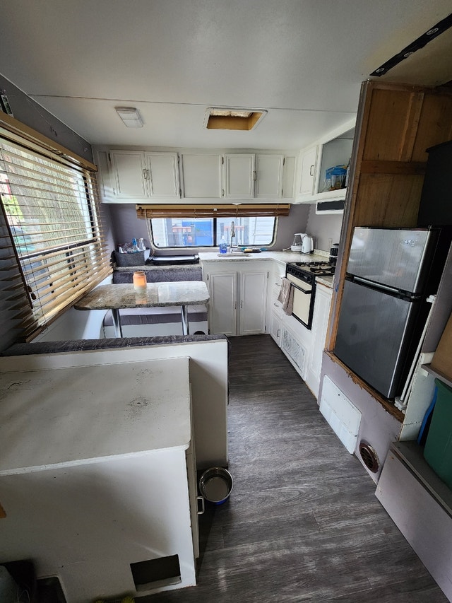 Renovated 27ft 5th wheel trailer | RVs & Motorhomes | Windsor Region ...