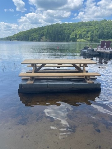 8ft Floating Picnic Table Boat / Pontoon | Other | Muskoka | Kijiji