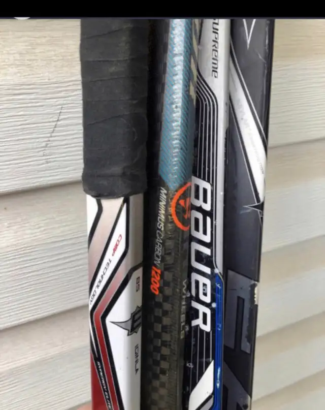 4 Composite Right Hand Hockey Sticks | Hockey | Winnipeg | Free local ...