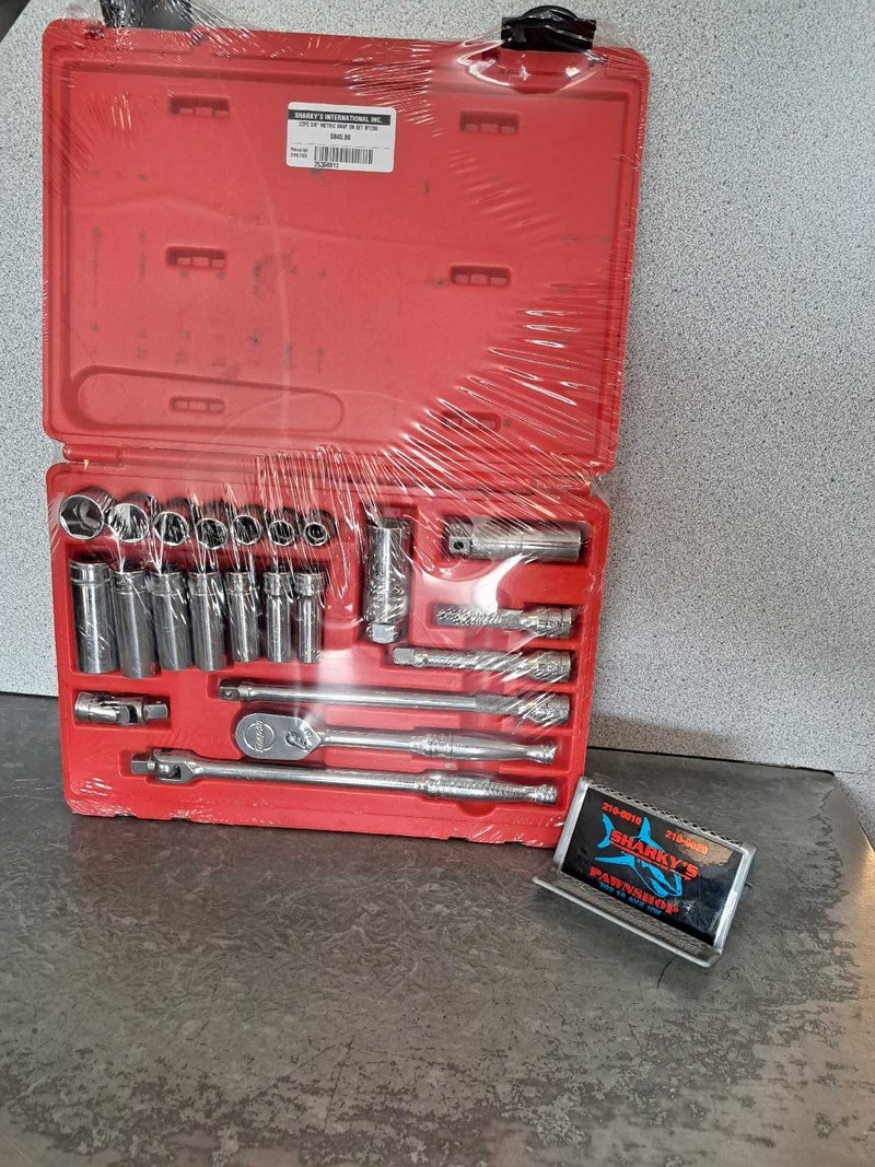 22pc 3/8" SNAP-ON Set (25358812) | Hand Tools | Calgary | Kijiji