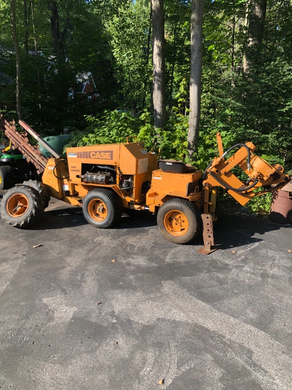 Case Maxi-Sneaker with trencher and plow | Heavy Equipment | Muskoka ...