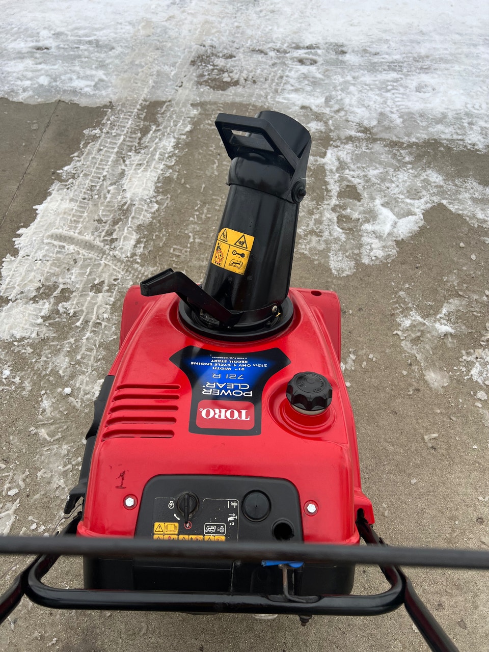 721. 212cc Toro Snowblower 4 Stroke 21IN | Lawnmowers & Leaf Blowers ...