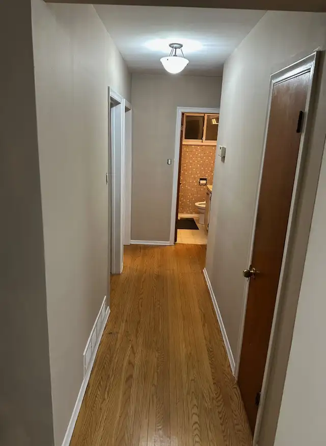 3 Bedroom Main floor of house for rent (Lawrence & Bellamy Rd N ...