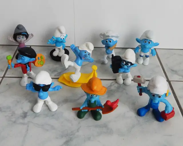 ⓾ figurines (3 po)--★SCHTROUMPFS★--(McDo) | Toys & Games | Laval ...