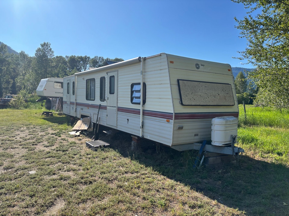 Terry Resort Utility Trailer | Travel Trailers & Campers | Nelson ...