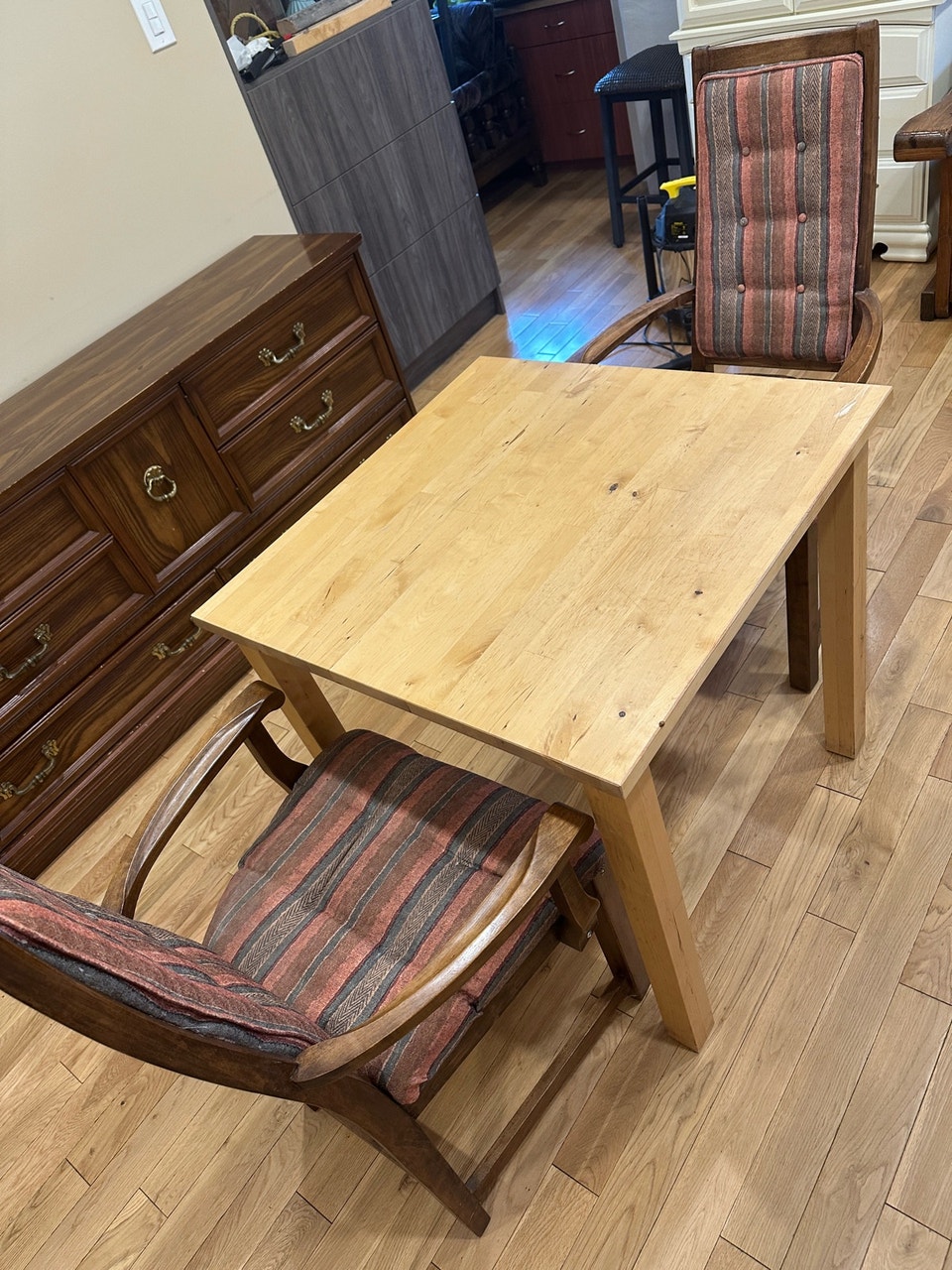 Small Solid Wood Table Set with 2 Vintage Chairs (CAN DELIVER) | Dining ...