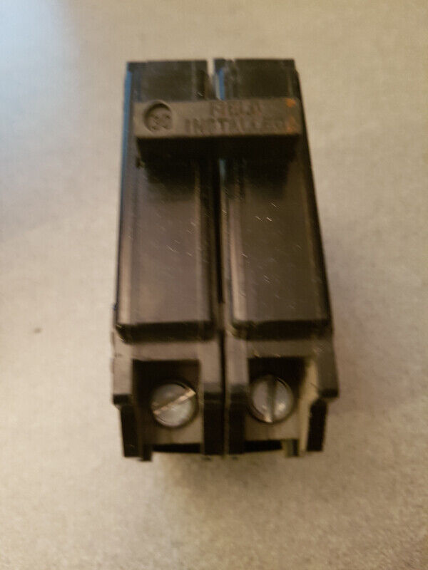 DISJONCTEUR COMMANDER QBH SYLVANIA 2 POLE 30A USAGER USED QBH230 ...