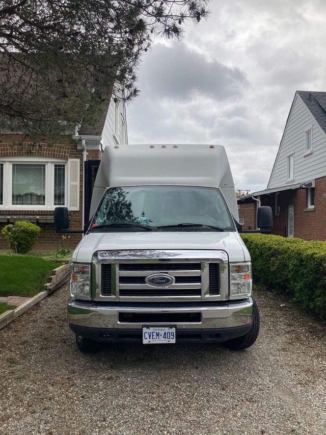 2012 Ford Party Bus 16 passenger | Cars & Trucks | City of Toronto | Kijiji