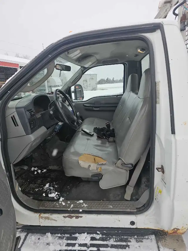 2006 Ford F350 flatbed 5.4l gas engine | Cars & Trucks | Chatham-Kent ...