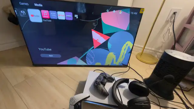 PS5 Slim Bundle + 2 Controllers + Gamine headset & Games (FC 26, | Sony ...