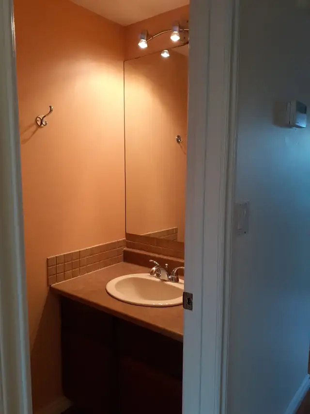 3 bdm house near the University of Manitoba | Long Term Rentals ...