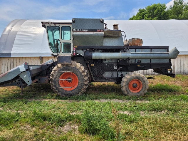 Gleaner m3 package | Farming Equipment | Peterborough | Kijiji