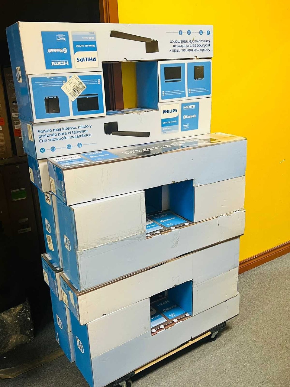 Philips 2.1 Ch Soundbar with Wireless Subwoofer | Stereo Systems & Home ...