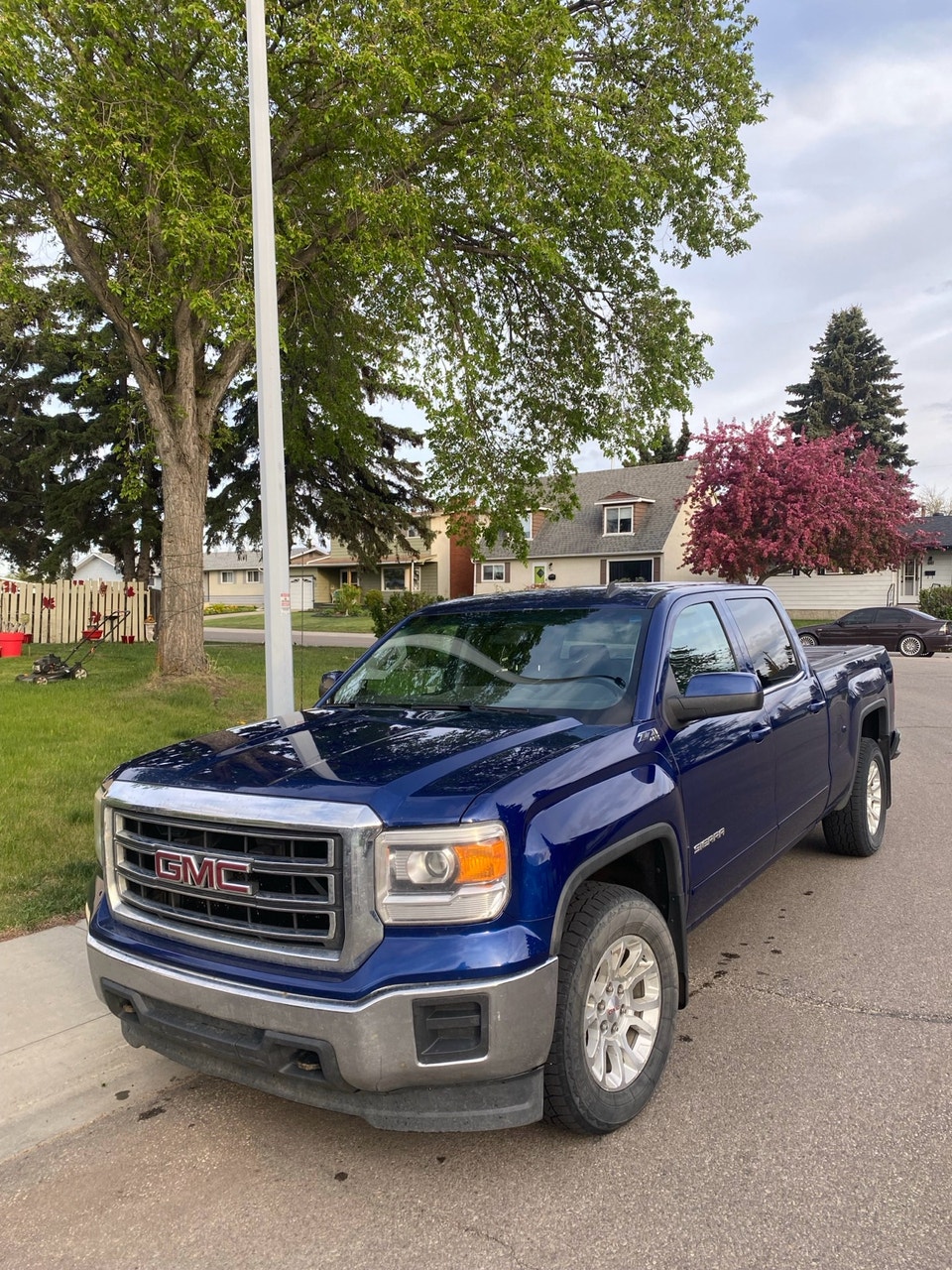 2014 GMC Sierra Crew Cab | Cars & Trucks | Edmonton | Free local ...