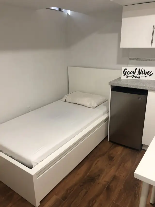 Basement Studio - Don Mills/Lawrence - $1195 | Long Term Rentals | City ...