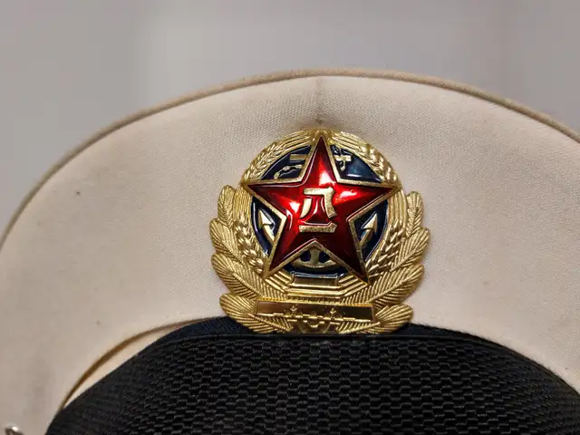 Vintage Royal Navy Officer cap and a Chinese PLA military cap | Arts ...