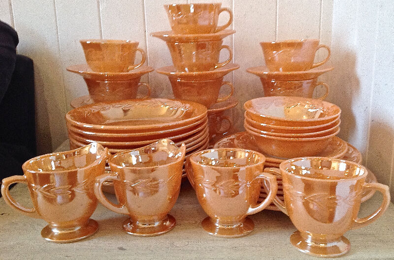 Antiquité Collection Ensemble de 47 pièces FIRE KING | Art et objets de ...