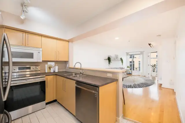1-BED, 1-BATH + DEN in KITSILANO | Long Term Rentals | Downtown-West ...