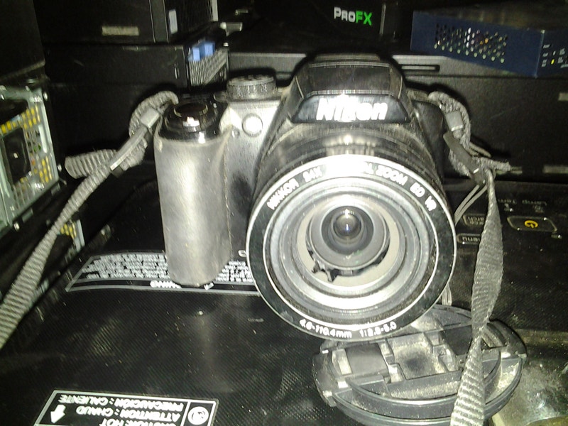 Nikon COOLPIX P90,12MP,24x,f/2.8 24x zoom wide lens 100+ cams ca ...