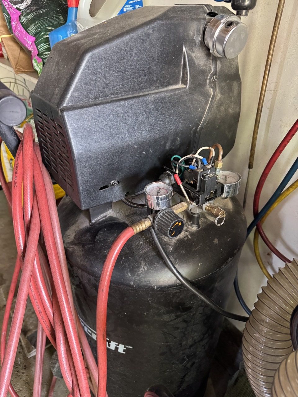 Mastercraft Air Compressor | Power Tools | Markham / York Region | Free ...