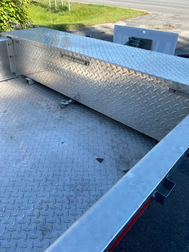 Remorque en checker plate, presque neuve. | Cargo & Utility Trailers ...