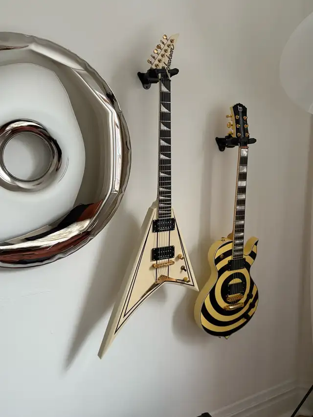 Guitare Jackson signature Randy Rhoads | Guitars | City of Montréal ...