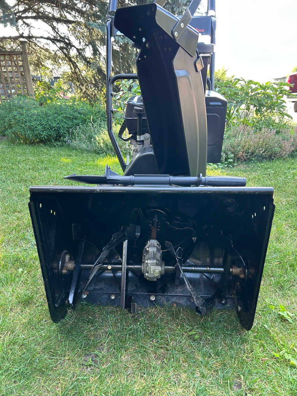 24” Snow Blower - Delivered in Calgary! | Snowblowers | Calgary | Free ...