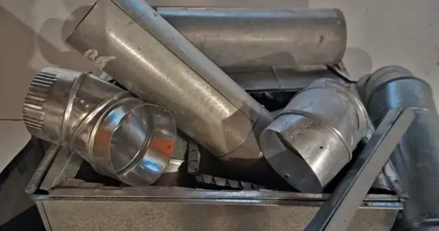 Kerr High-Efficiency Furnace/ Ductwork/ Oil Tank/ 30amp Panels ...