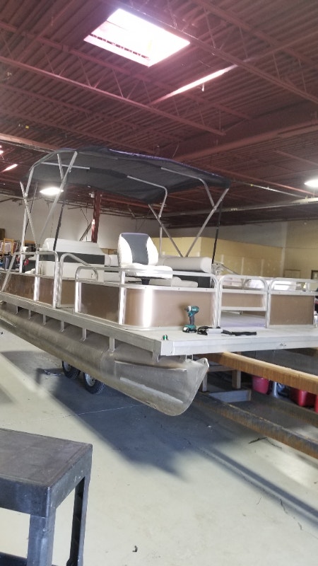 18ft Pontoon Boat | Powerboats & Motorboats | City of Toronto | Kijiji