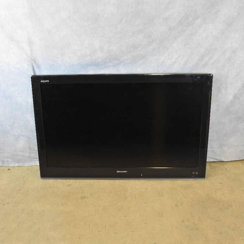 SHARP AQUOS 40 INCHES HDMI LCD TV | TVs | City of Toronto | Kijiji ...