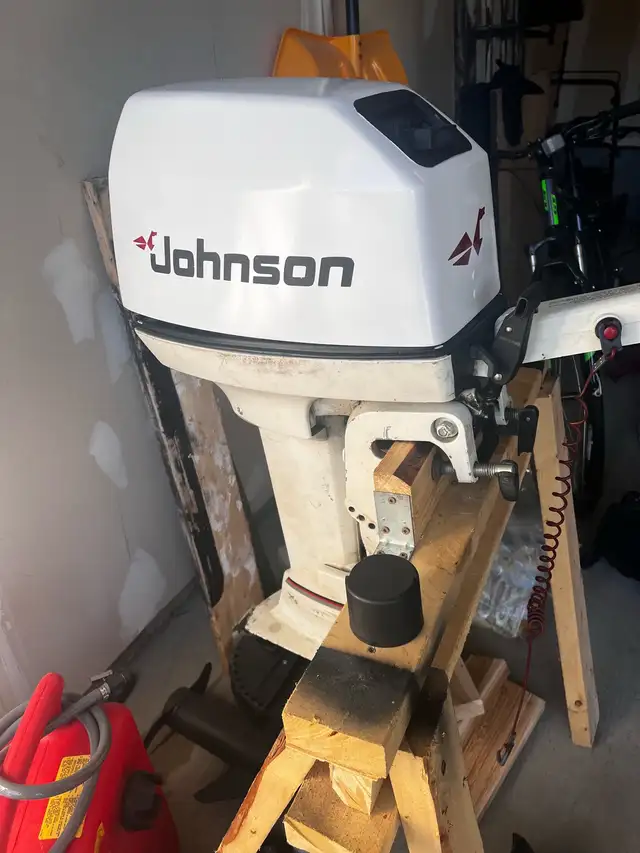 14ft Crusader Aluminum ‘92 Johnson 8hp Loadrite Trailer | Powerboats ...