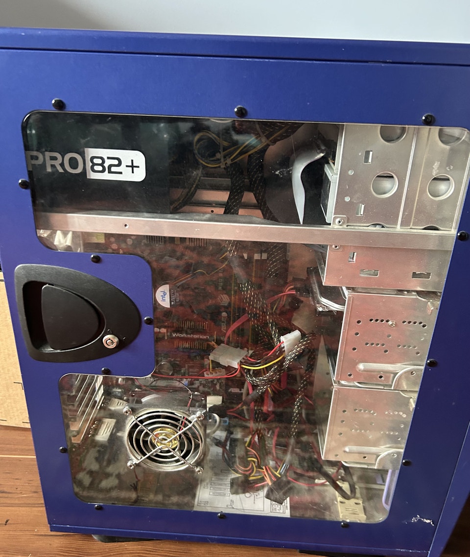 Desktop Older Gaming PC | Desktop Computers | London | Free local ...