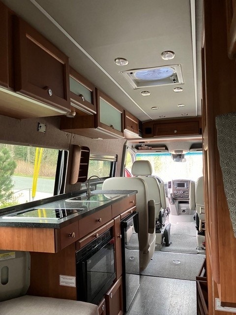 2017 Roadtrek E-trek XL 24'1 Extended Sprinter | RVs & Motorhomes ...