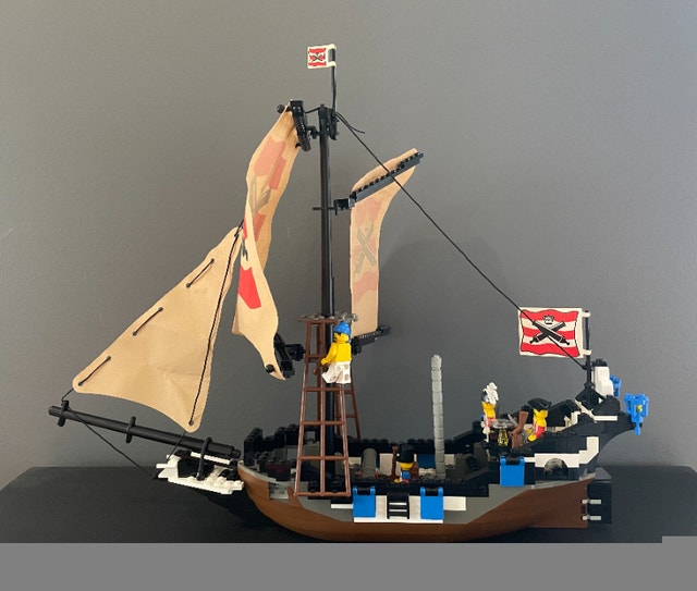 LEGO Pirates 6271: Imperial Flagship | Jouets et jeux | Laval/Rive Nord ...