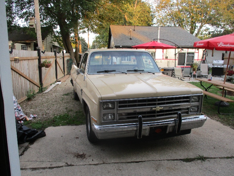 85 Square body long box with air | Classic Cars | Windsor Region | Kijiji