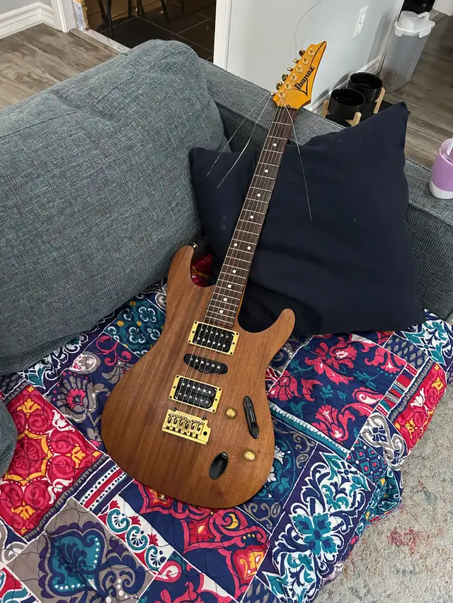 Guitars for sale / trade | Guitars | City of Toronto | Free local ...