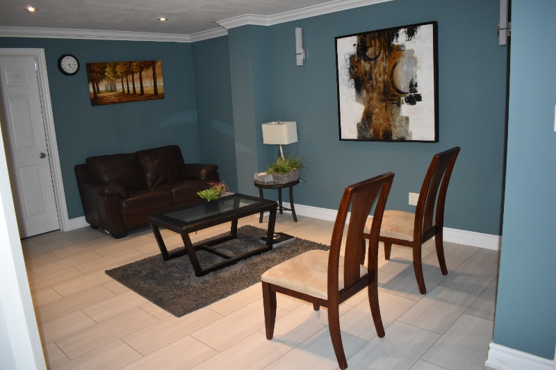 BEAUTIFUL RENOVATED BASEMENT (STUDENT-FRIENDLY) | Long Term Rentals ...