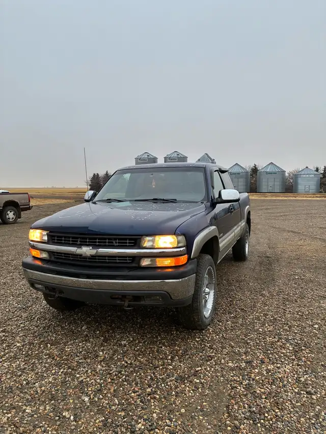 2000 Chevy Silverado 1500 | Cars & Trucks | Saskatoon | Free local ...