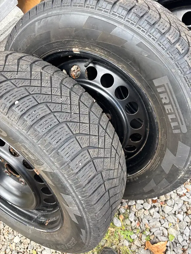 pneus d hiver | Other | Québec City | Free local classifieds - Kijiji