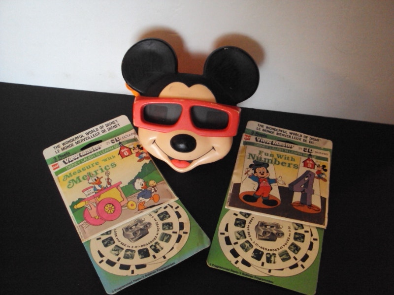 VINTAGE MICKEY MOUSE VIEW MASTER WITH 2 COMPLETE SETS - 1980S | Arts ...
